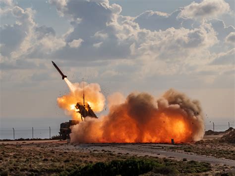 Poland Wants Germany To Deploy Patriot Missile System By Ukraine Border