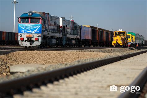 “Тавантолгой түлш” ХХК мидлингээ төмөр замаар тээвэрлэж эхлэв