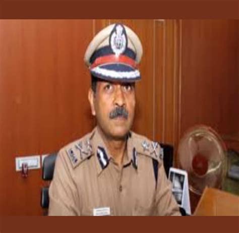 தமிழகத்தில் போலீஸ் அதிகாரிகள் பணியிட மாற்றம் தமிழ்க்களம்
