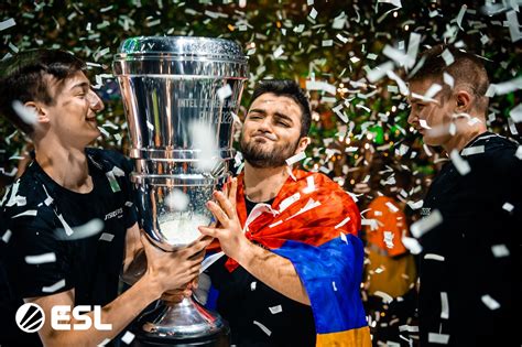 CS GO Moeda Rara Do IEM Rio Fragster BR
