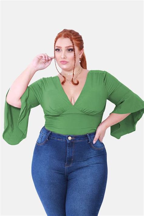 Cropped Curto Plus Size Feminino Com Bojo Manga Flare Laço Decotado