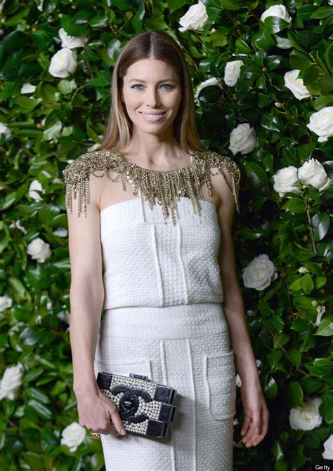 Jessica Biels Glamorous White Dress Accentuates Her Figure Huffpost