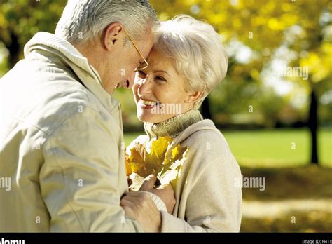 5 Técnicas Infalibles Para Hacer Que Un Hombre Te Extrañe A Distancia