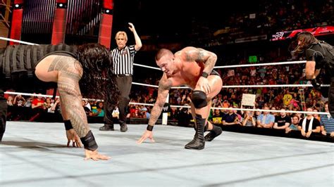 WWE In Live RANDY ORTON Vs ROMAN REIGNS