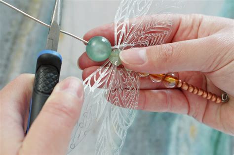 Diy Beaded Dragonfly Ornament Dans Le Lakehouse