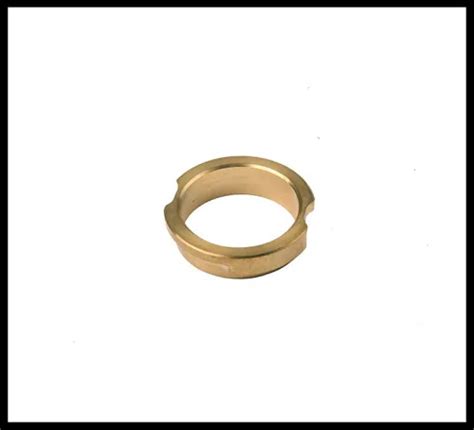 황동 나사 덮개 및 수도꼭지 카트리지 너트 의 고품질 황동 나사 덮개 및 수도꼭지 카트리지 너트