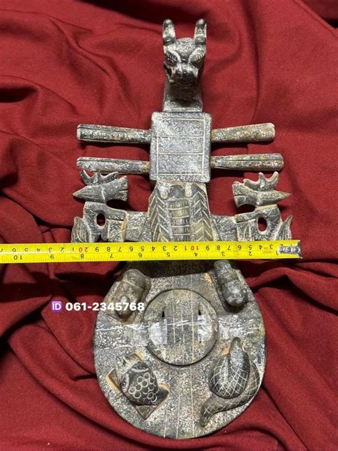 พิณหินหยกเก่าโบราณ Ennxo