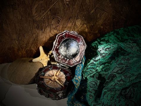 3d Printed Compass By Loot Studios Rambling Bramble Blog