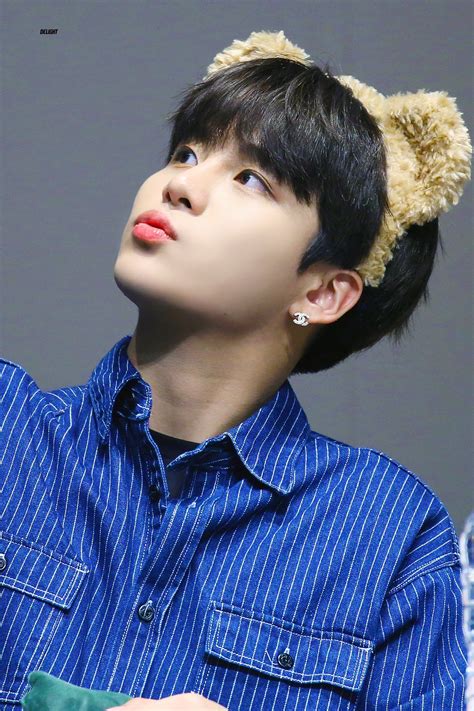 Delight 🍑 On Twitter 191017 ㅠㅠ 아기곰돌이 셀카 주세요 🥺 에이티즈 종호 최종호