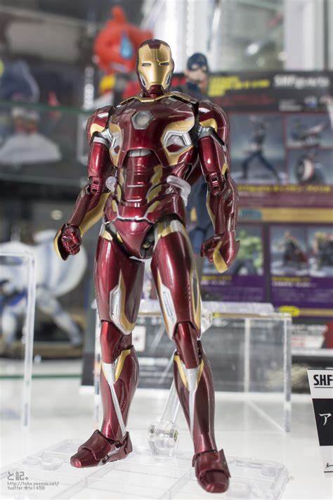 Webswipe Avengers Age Of Ultron Gets S H Figuarts Treatment To Ho