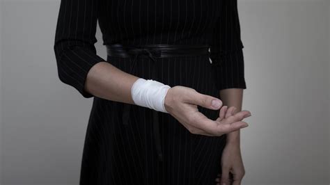 Research Finds Self Harm Is On The Rise And Its Not Just Something
