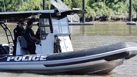Body Found After Car Plunges Into Brisbane River The Weekly Times