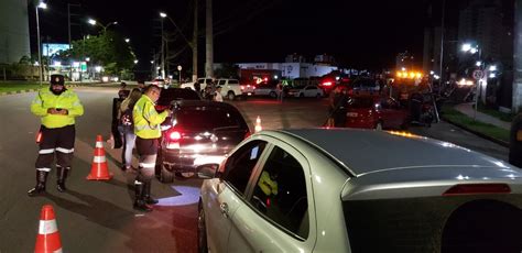 Operação Lei Seca flagra motoristas dirigindo sob efeito de álcool em Manaus Amazonas G