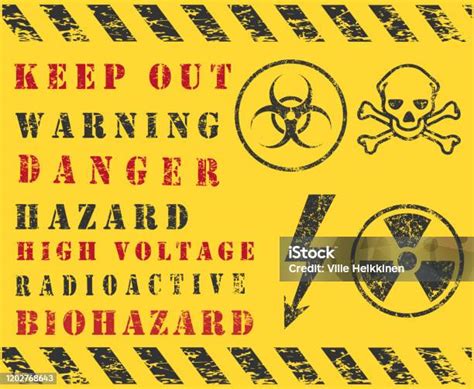 安全警告斜めのストライプ危険避けるハザードアイコン形状の標識高電圧放射性有毒なエンブレムシンボルベクトルイラストイメージ黄色の背景に分離されて