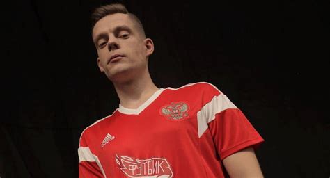 Adidas и Дудь показали принт, приуроченный к ЧМ-2018