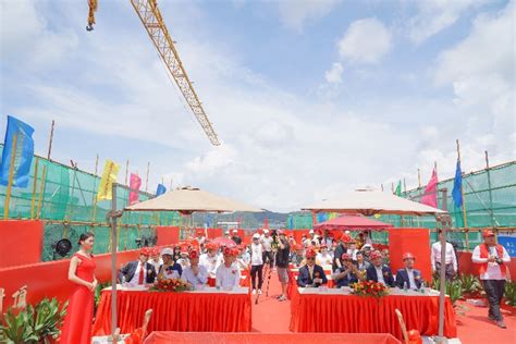 匠心精铸 荣耀封顶 余彭年管理深圳有限公司