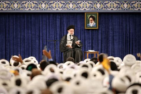 دیدار جمعی از فضلا، طلاب و مبلغین Leaderir