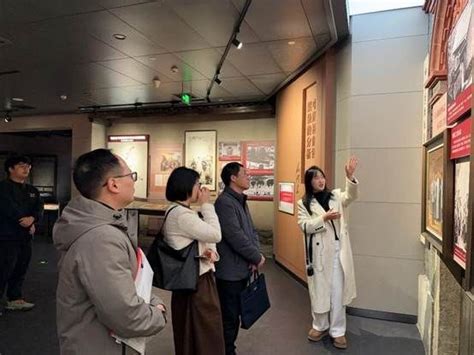 我院赴湘潭大学考察学习 马克思主义学院