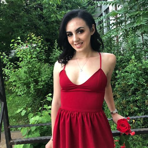 Anastassija Serafimovska Youtube