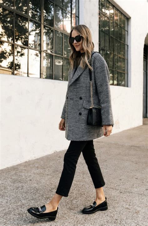 Guía de estilo looks con mocasines el calzado perfecto de transición de temporada Revista