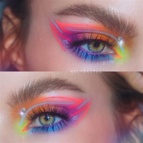 Tendencia De Maquillaje Delineado Gráfico
