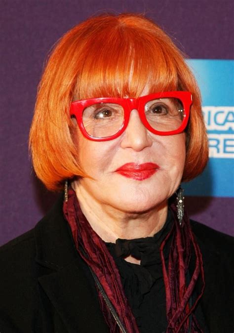 18 Tips For Picking Eyeglass Frames For Women Over Age 50 Older Women