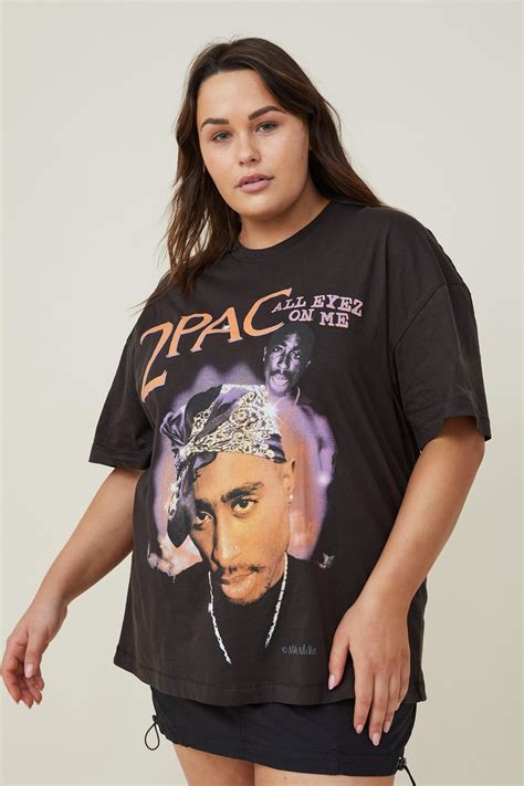 Curve Oversized License Graphic Tee Lcn Br Tupac All Eyez On Me