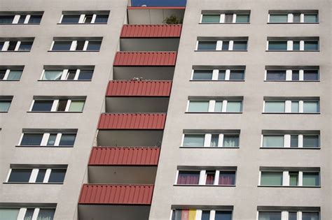 Milagro En Chile Una Niña De 3 Años Cayó Desde Un Piso 14 Sobre Una