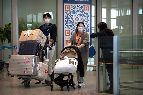中国拟取消入境旅客核酸检测 官方叙事欲改集体记忆 — 普通话主页