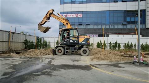 굴착기 실습 2일차 B조 지게차 굴착기 굴착기운전기능사 중장비 포크레인 피드백 Excavator 영상피드백 한국직업능력교육원 Youtube