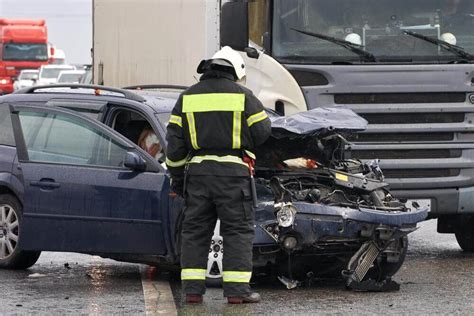 Whos At Fault In A Ct Left Turn Car Accident