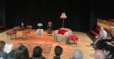 Review Queer Tales At The Harlow Playhouse