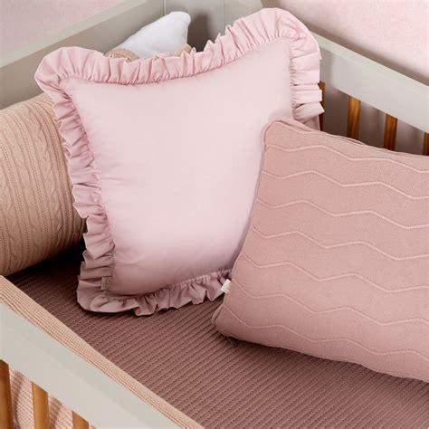 Baby Decoração Almofada Decorativa Quadrada c Babado Percal 300 Fios