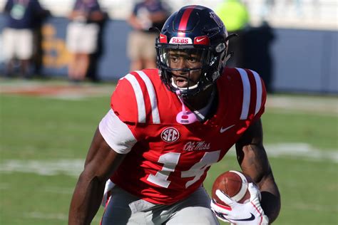 100 Dk Metcalf Wallpapers