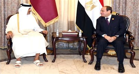 أمير قطر يستقبل الرئيس السيسي لدى وصوله مطار حمد الدولي كايرو بريس