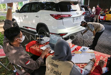 Uji Emisi Kendaraan Gratis Di Semarang Antara Foto