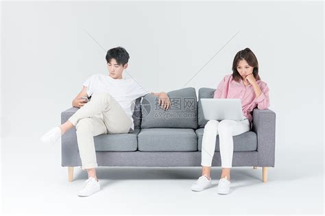 家庭冷暴力高清图片下载 正版图片500960503 摄图网