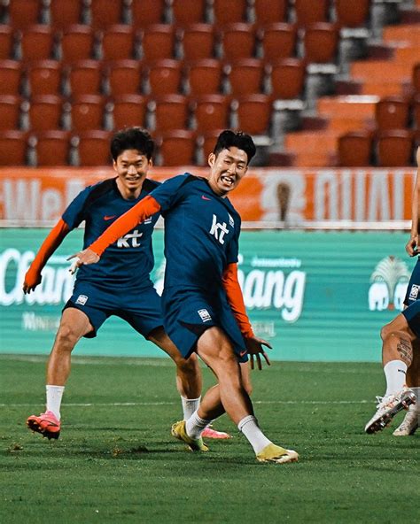 토트넘 공트 손흥민 국가대표 훈련 사진 한 장 해외축구 에펨코리아