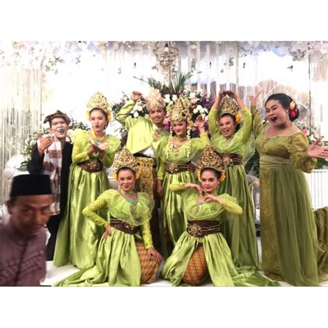 Jual Kostum Tari Upacara Adat Jaipong New Po 15 Hari Shopee Indonesia