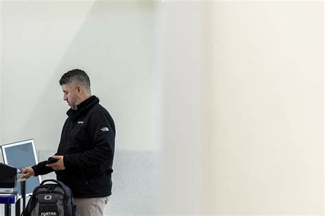 Tsa Is Testing Facial Recognition At More Airports Raising Privacy