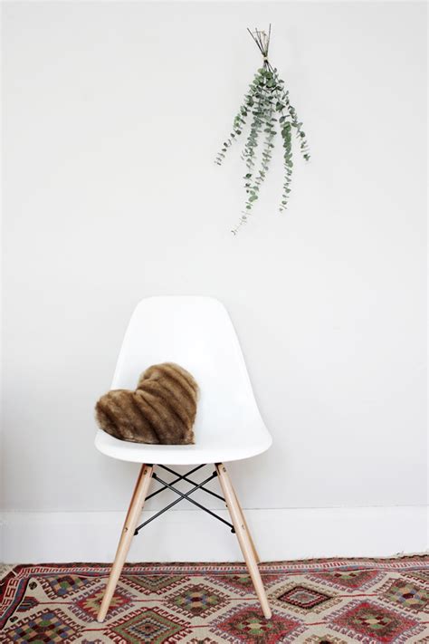 Diy Faux Fur Heart Pillow The Merrythought