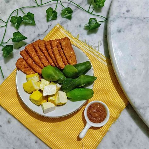 Resep Tahu Waluh Rebus Tempe Bumbu Kacang Sederhana Rumahan Di Yummy App