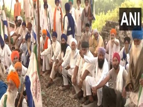 Punjab Farmers Continue Three Day Rail Roko Agitation Over Msp Flood