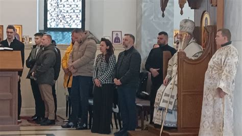 Милена Парлић присуствује литургији у цркви Св Ђорђа у Призрену РТГ