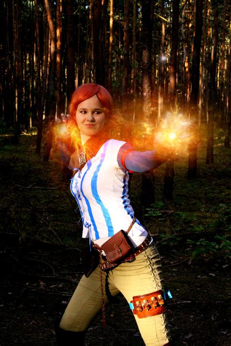 Fighting With Magic Triss Merigold Witcher 2 By Vrihedd1 On Deviantart