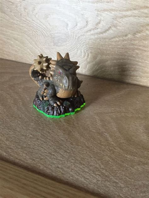 Figurine Skylanders Bash Skylanders Prématuré Beebs