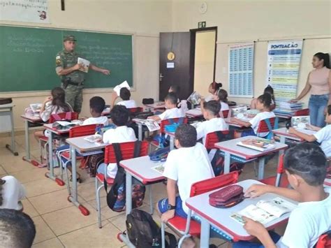 Alunos Da Escola Waldomiro Participam De Programa De EducaÇÃo Ambiental