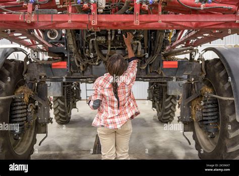 Rear Fixing Adult Hi Res Stock Photography And Images Alamy