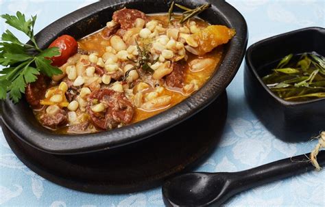 Cómo preparar un delicioso locro criollo argentino en casa