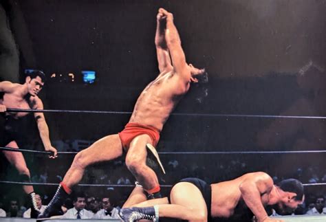 Yahooオークション 1971年 日本プロレス アントニオ猪木 吉村道明vs